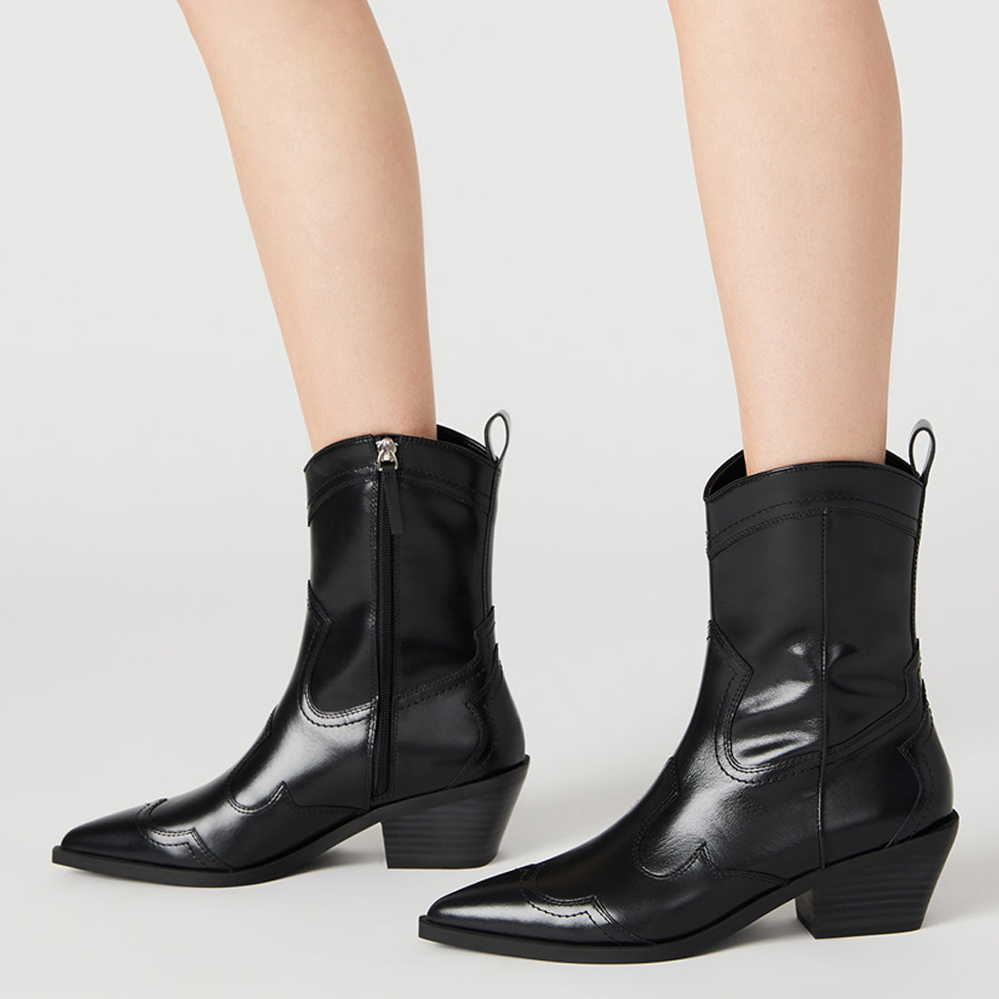 SHAYNE Black Leather Cowboy Boots | Women's Designer Booties – Steve Madden Canada